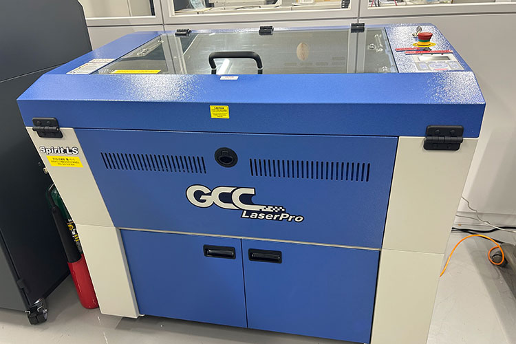 How U-Media Revolutionized Their Business with GCC Laser Engraving Machines